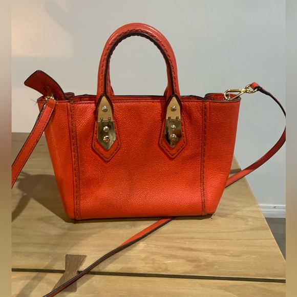 henri bendel | Bags | Henri Bendel Leather Purse | Poshmark